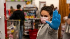 Masked Capers: Underage Buyers Exploiting the Pandemic